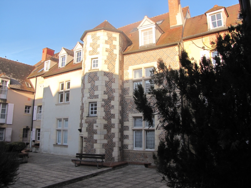 MOULINS 33 RUE DU PONT GINGUET – Évoléa